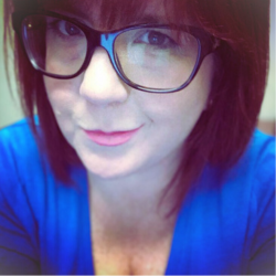 About Me – Erin Hallstrom